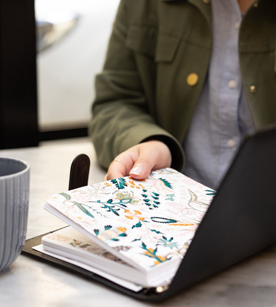 Ring Binder for Organizer - Size A5 - Black - smooth